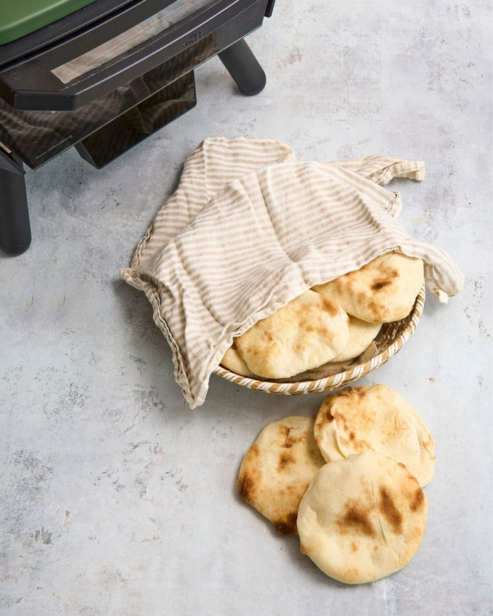 Homemade Pita Bread in a Pizza Oven – WittShop